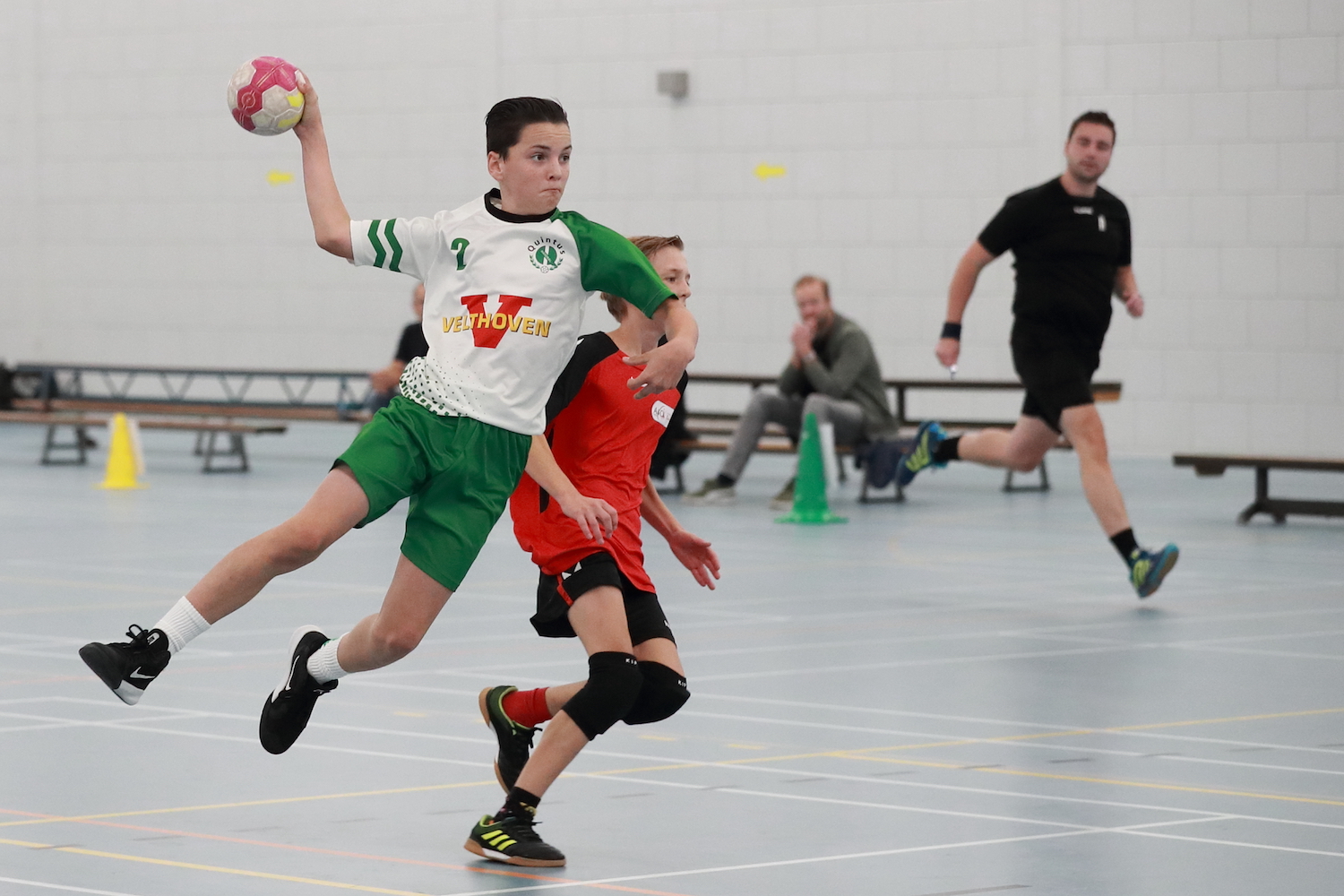 Instromen bij een jeugdselectie van Quintus Handbal - Quintus Handbal